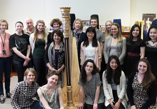 Biography - Isabelle Perrin